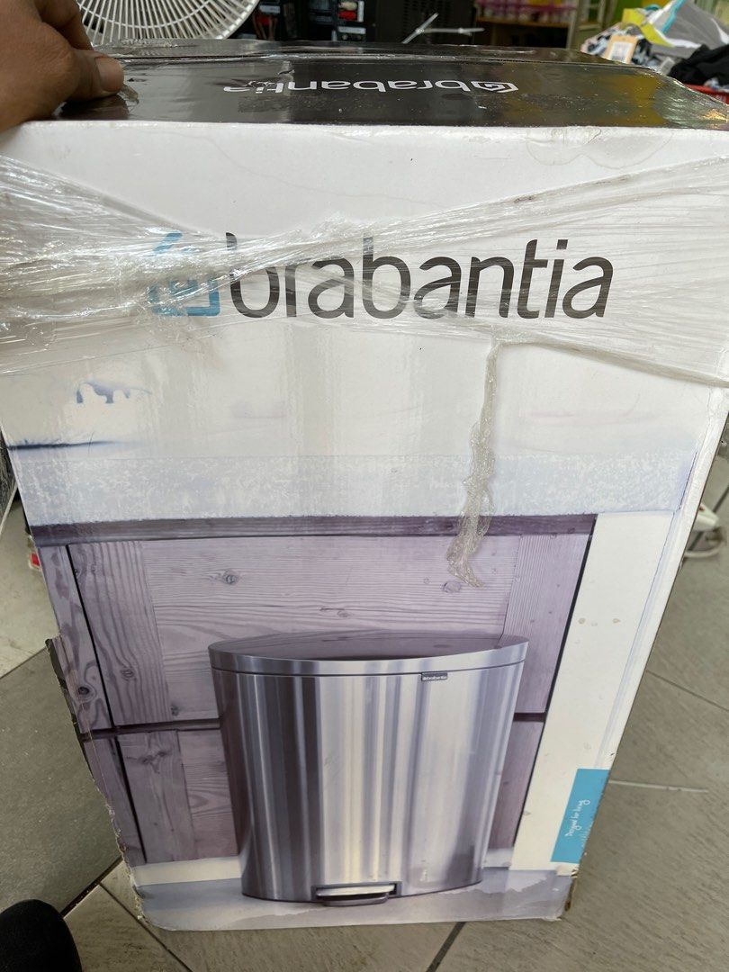 JE - Brabantia Flatback 40L White Pedal Bin (Dented Parts as shown in ...