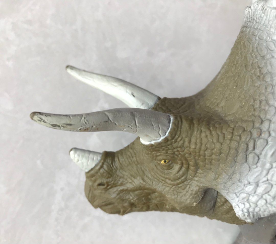 Jurassic World Roaring Toro and Triceratops, Hobbies & Toys, Toys ...