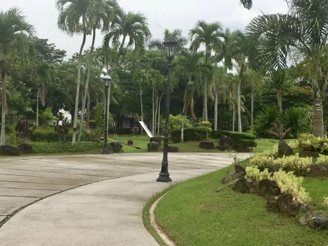 La Residencia de Sta. Rosa Lot for Sale Near Nuvali in Don Jose, Santa ...