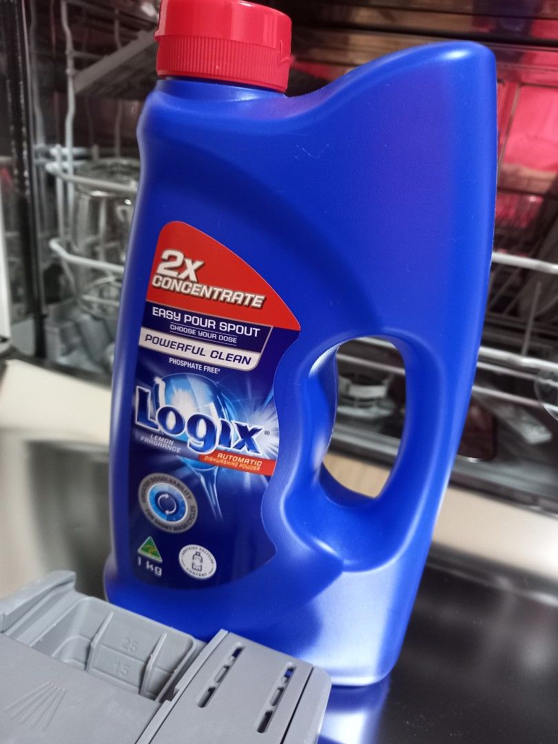 Logix Dishwashing Powder, Furniture & Home Living, Cleaning & Homecare ...