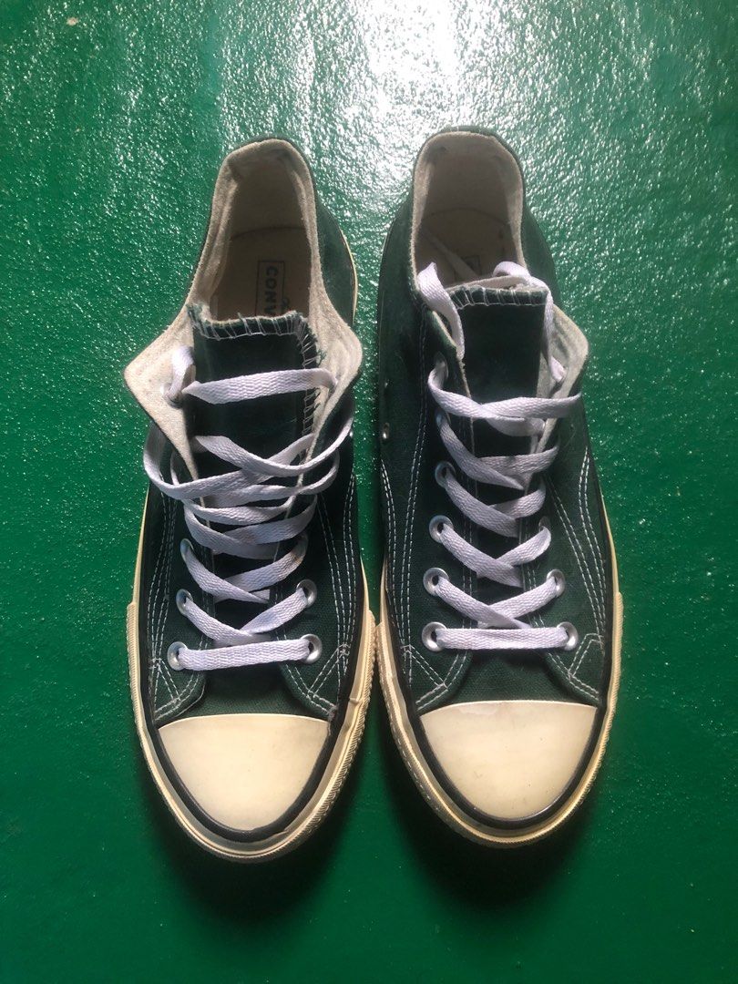 Low Cut Converse Chuck Taylor, Men's Fashion, Footwear, Sneakers on ...