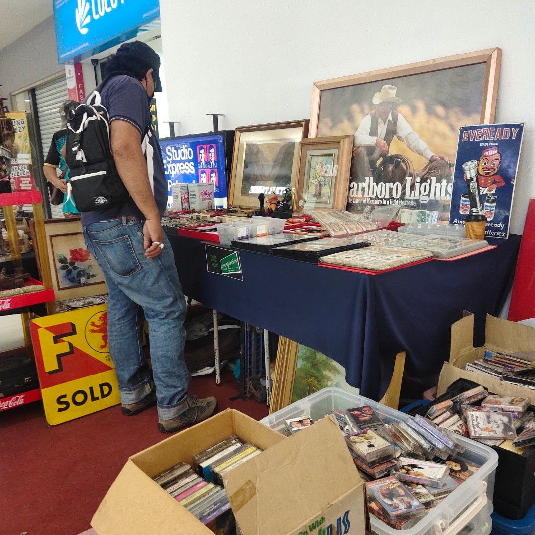 Macam macam ada, Announcements on Carousell