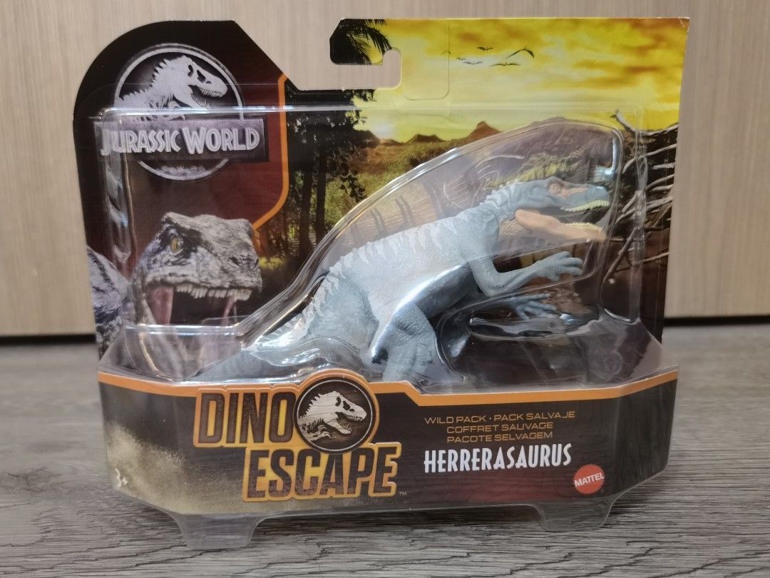 Mattel Jurassic World Dinosaurs Trackers Austroraptor, Elaphrosaurus ...