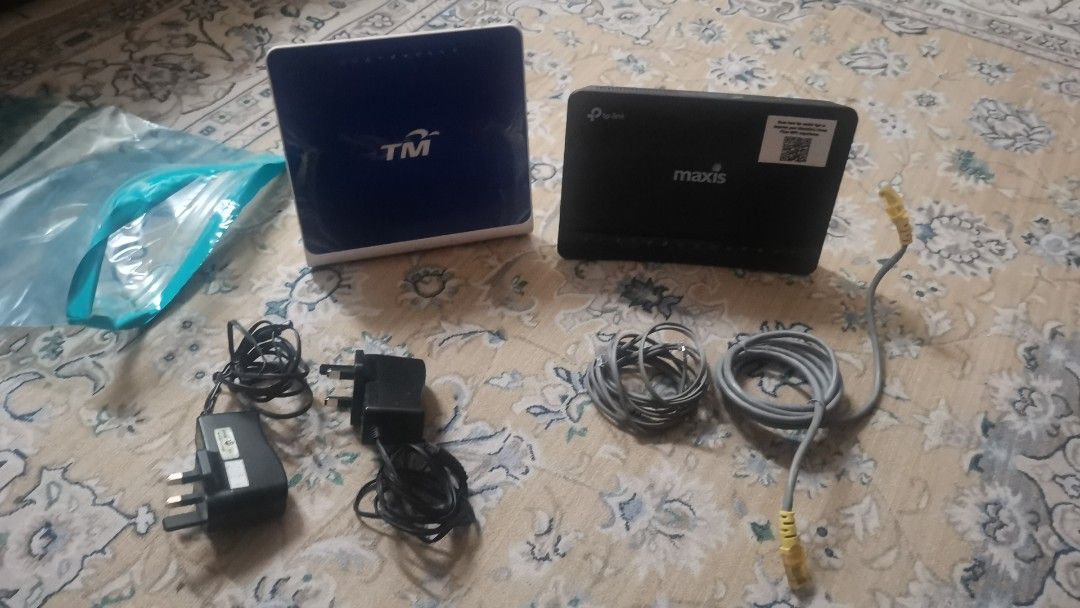 Maxis & TM modem/router, Computers & Tech, Parts & Accessories, Other ...