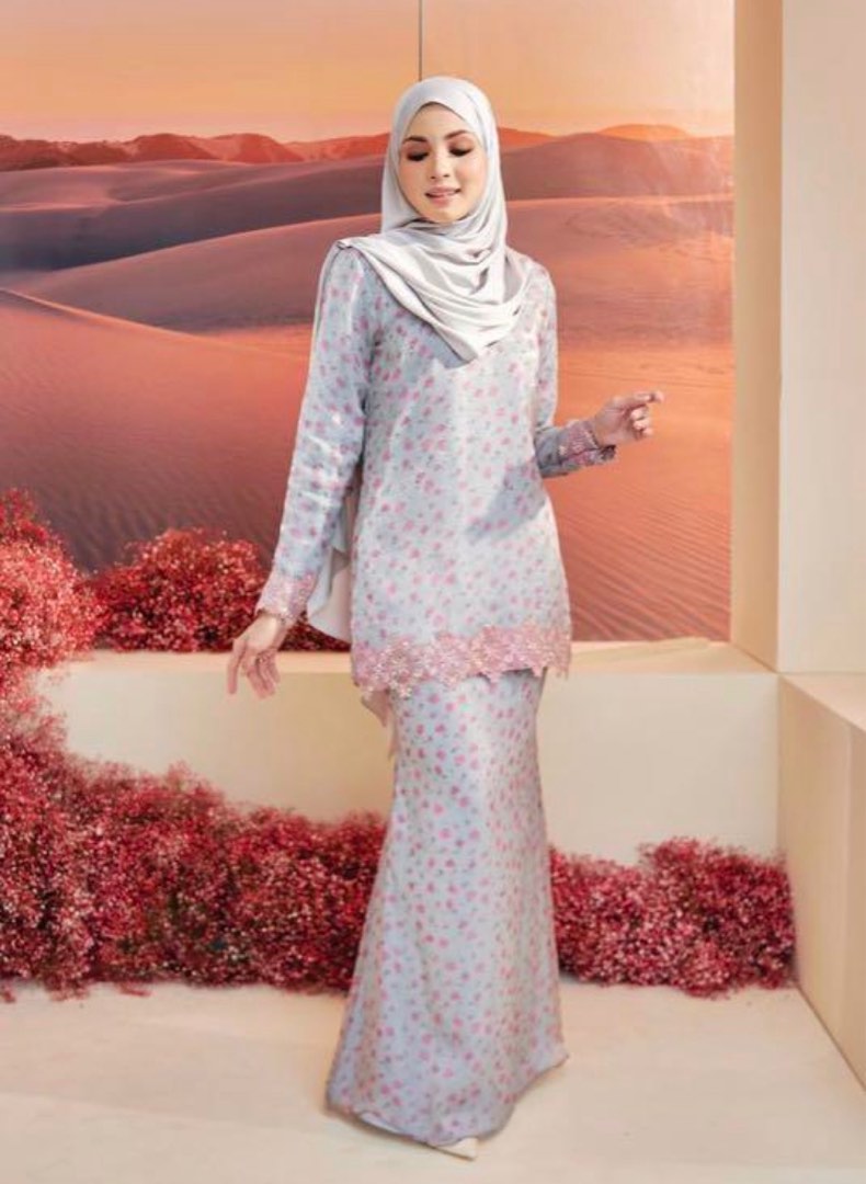 Minimalace Nina Love Raya 2021, Women's Fashion, Muslimah Fashion, Baju ...