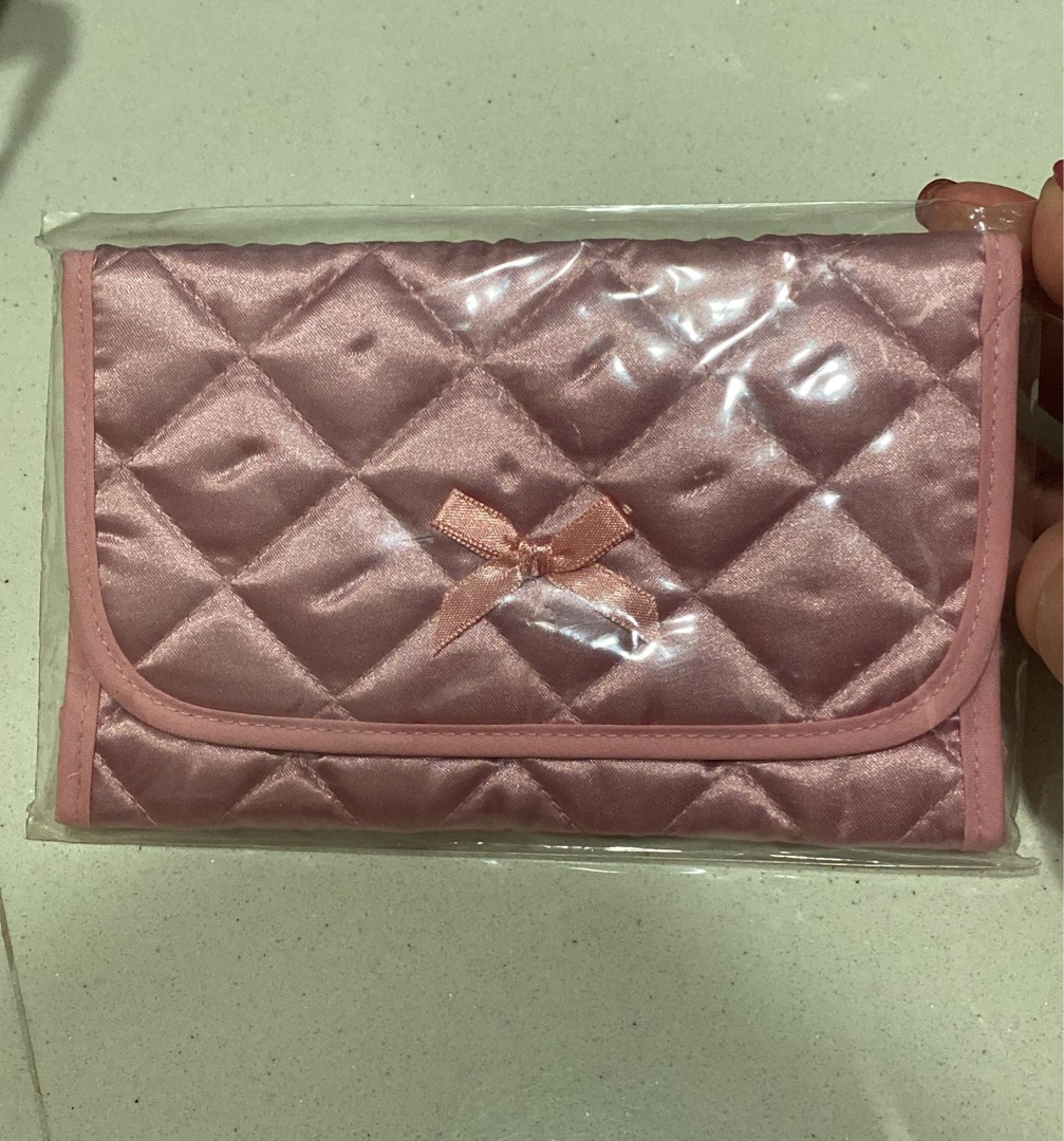 Naraya pouch with mirror, Women's Fashion, Bags & Wallets, Purses ...