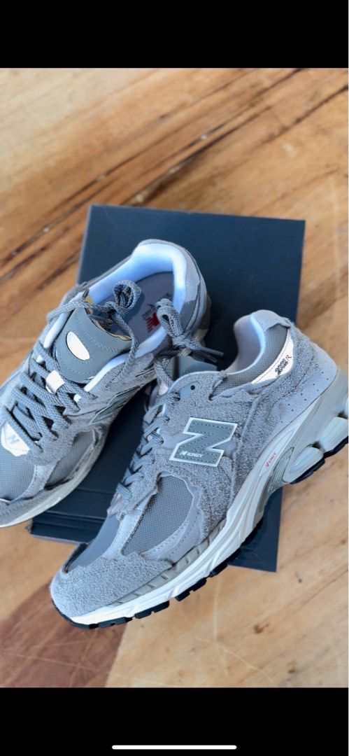 NB 2002r PROTECTION PACK, Men's Fashion, Footwear, Sneakers on Carousell