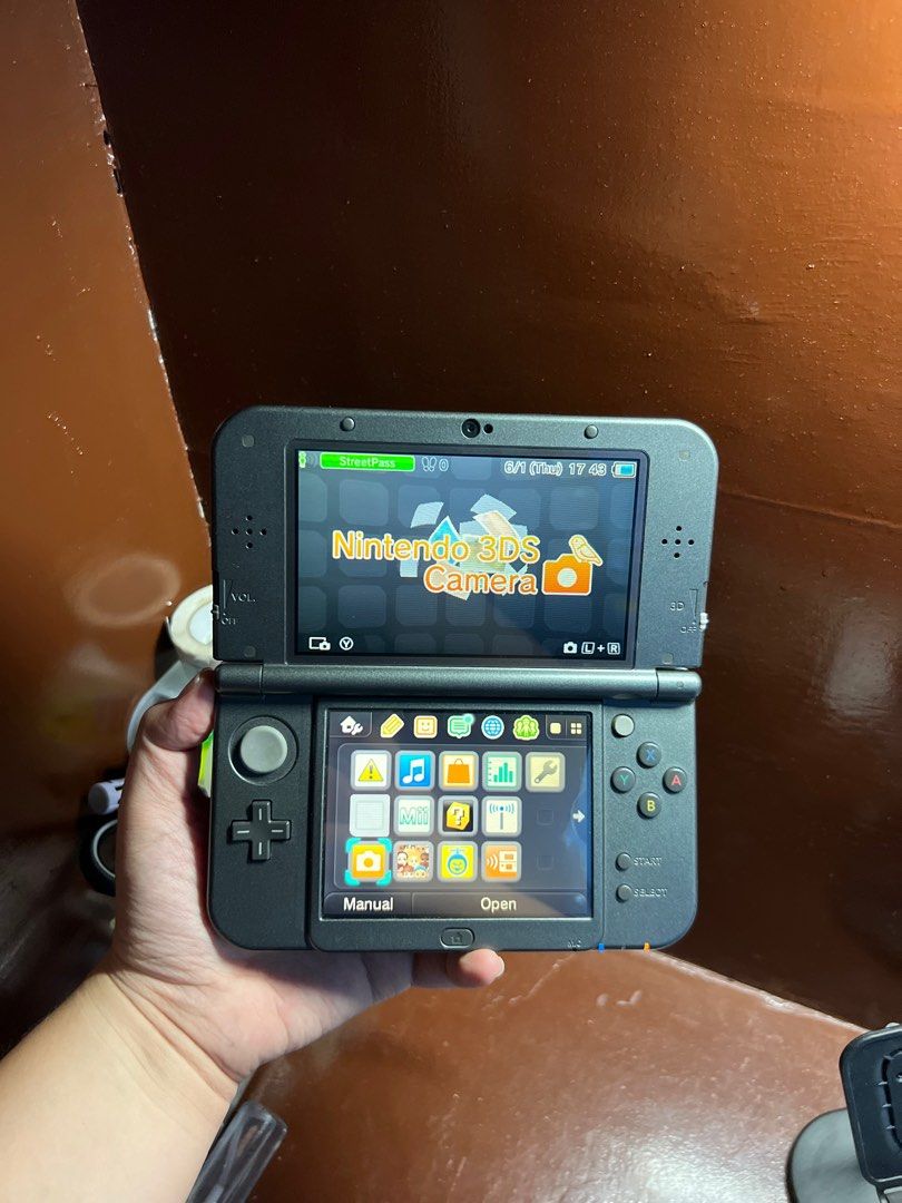 New Nintendo 3DS XL Metallic Black (IPS Top Screen, US Version & Non ...