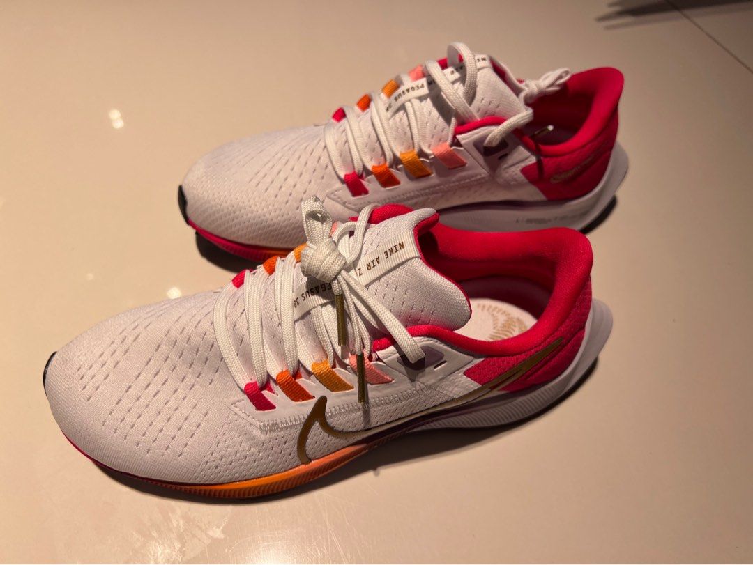 Nike Pegasus 38, Women's Fashion, Footwear, Sneakers on Carousell