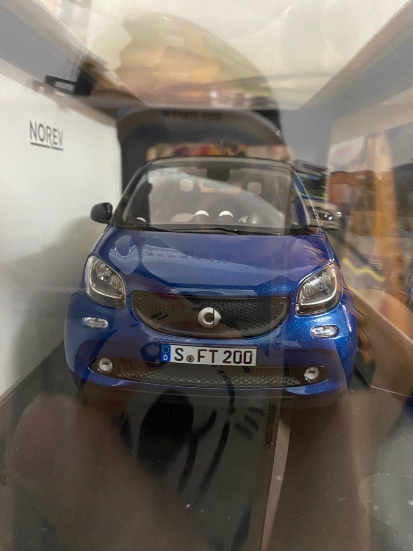 Norev Smart forFour 2015 - Blue (1:18 scale), Hobbies & Toys, Toys ...