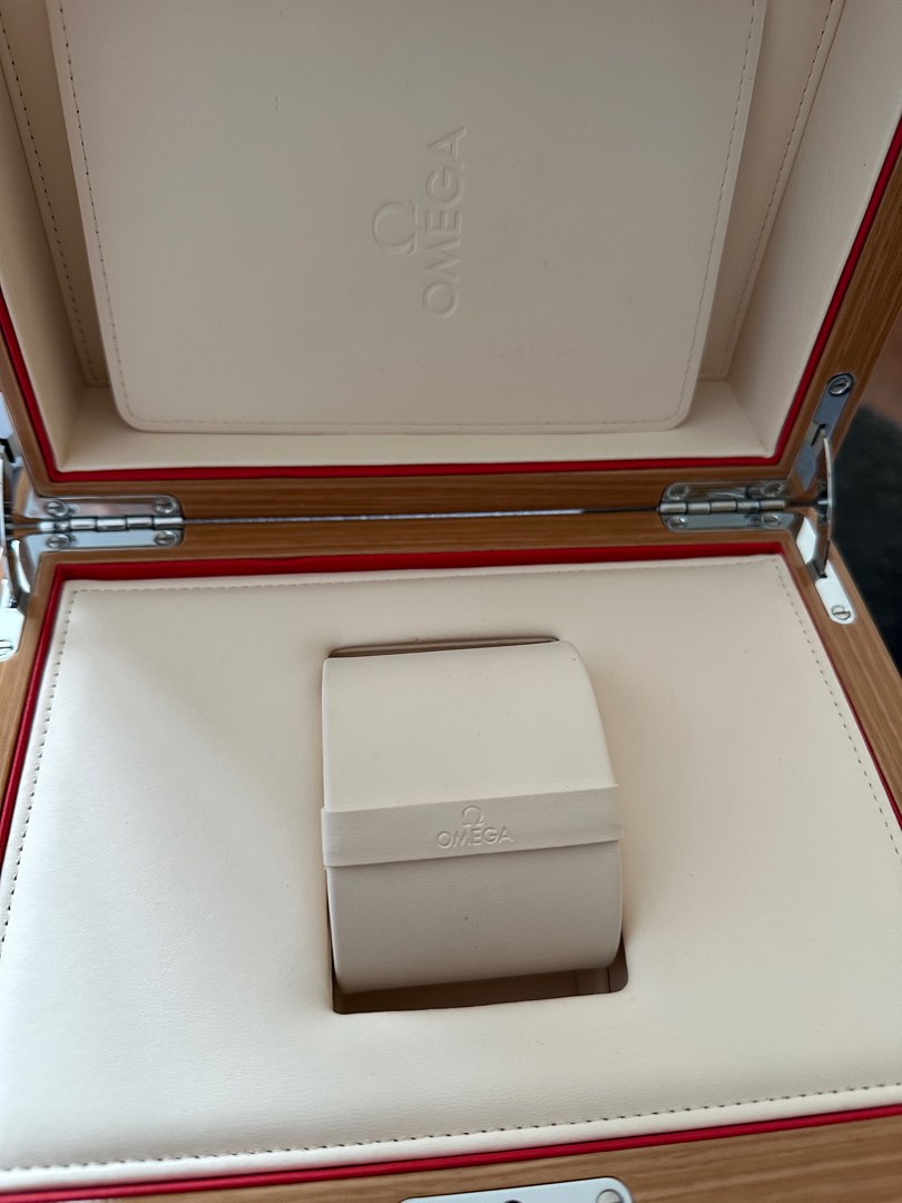 Omega seamaster box, Luxury, Watches on Carousell