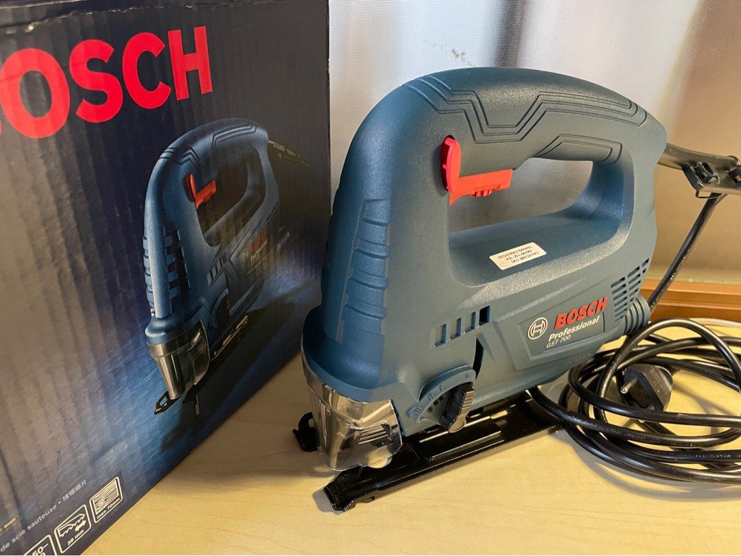Original Bosch GST 700 Jigsaw w/Box and Manual, Commercial & Industrial ...