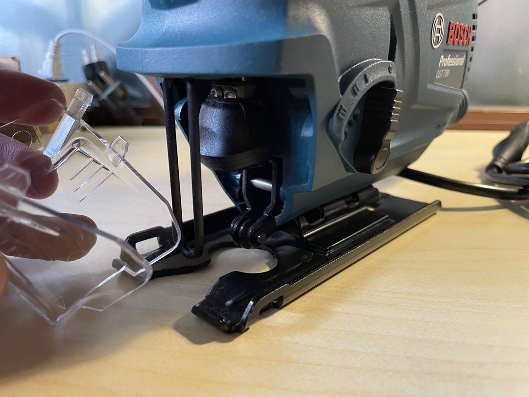 Original Bosch GST 700 Jigsaw w/Box and Manual, Commercial & Industrial ...