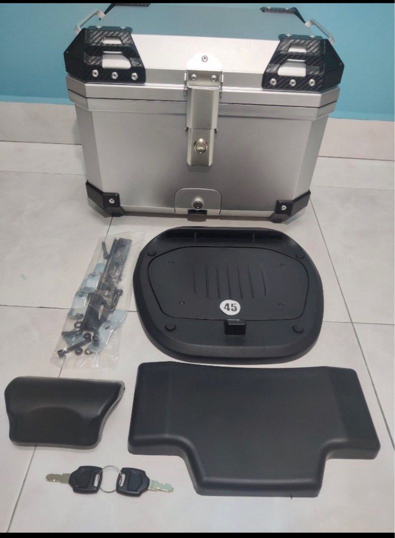 Plastic 55L Aluminium look alike box, Motorcycles, Motorcycle ...