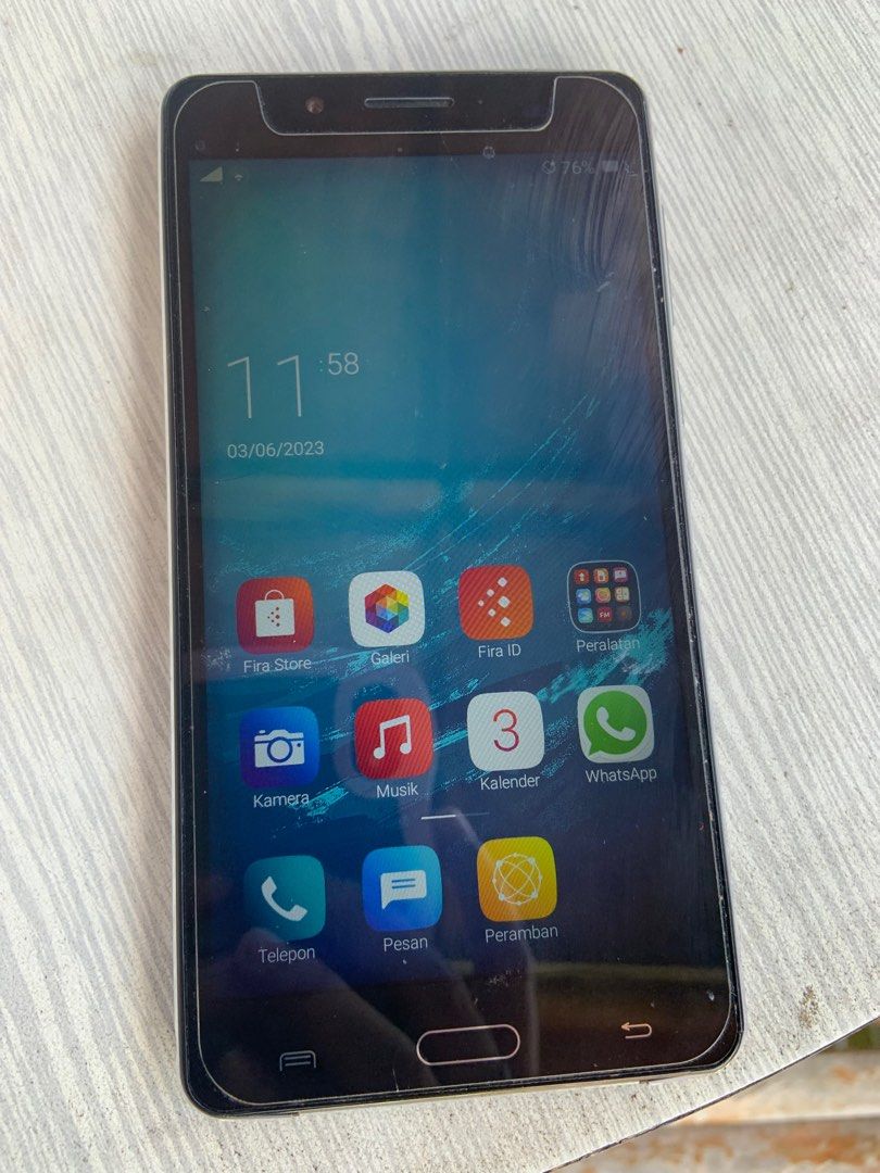 polytron, Telepon Seluler & Tablet, Ponsel Android, Lainnya di Carousell