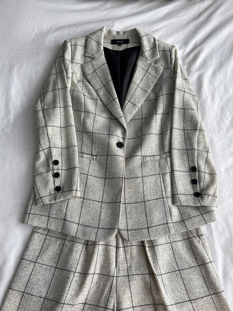 Pomelo Fashion: Monochromatic Suit Set, Women's Fashion, Coats, Jackets ...