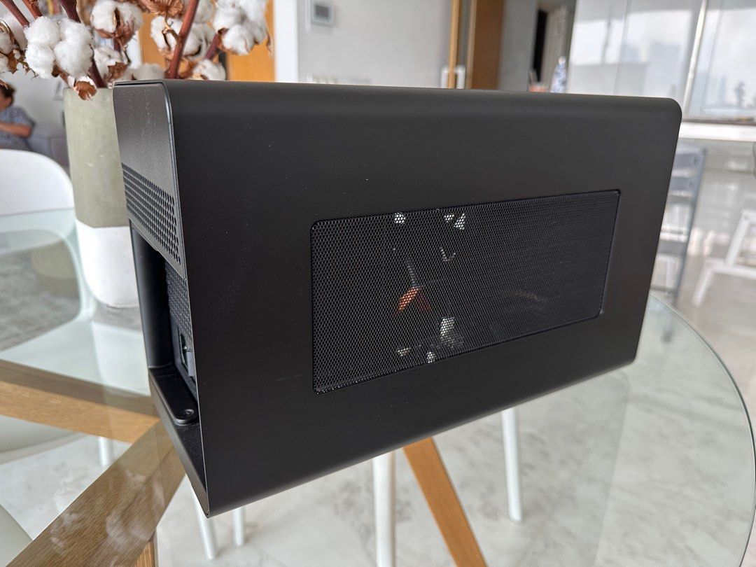 Razer Core X - Thunderbolt 3 External GPU Case, Computers & Tech, Parts ...