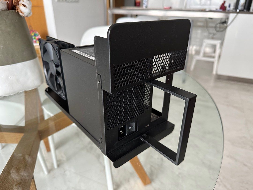 Razer Core X - Thunderbolt 3 External GPU Case, Computers & Tech, Parts ...