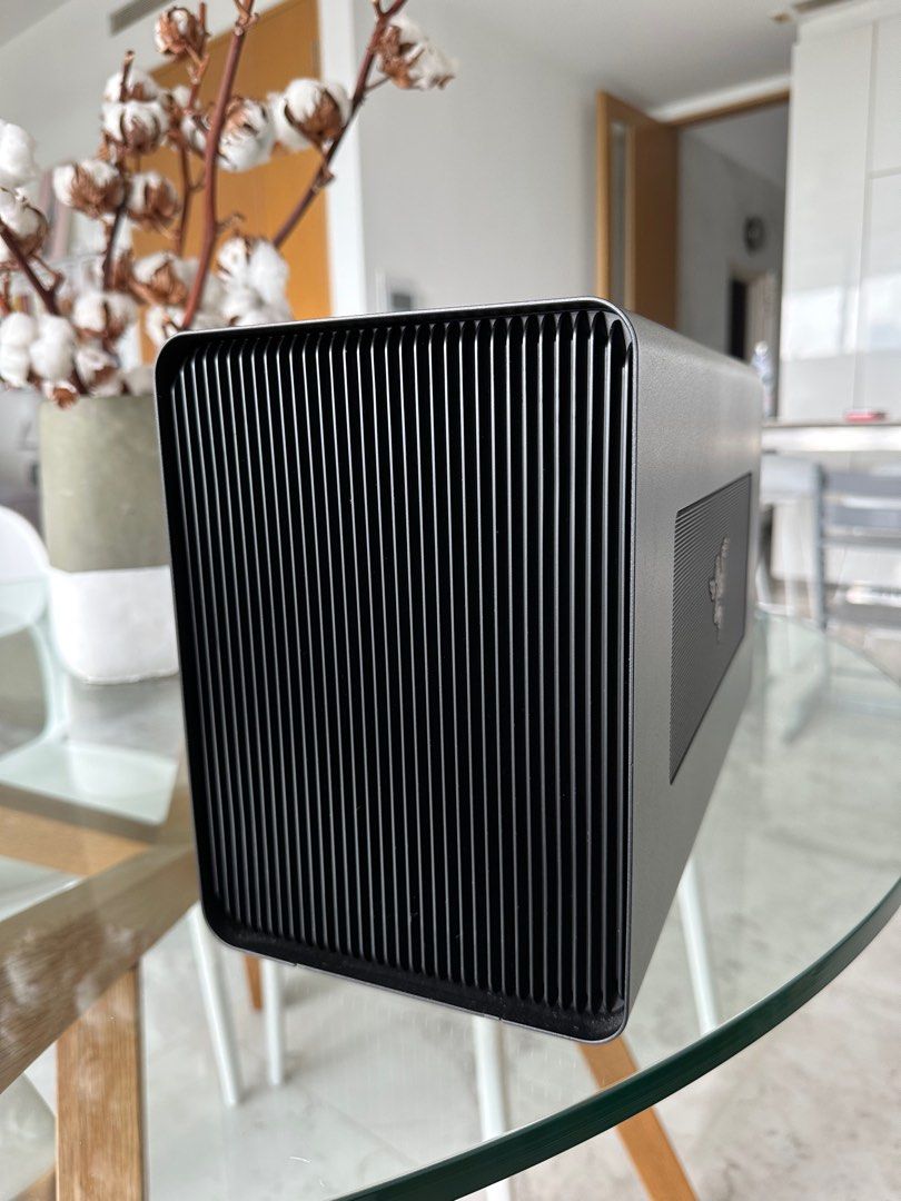 Razer Core X - Thunderbolt 3 External GPU Case, Computers & Tech, Parts ...