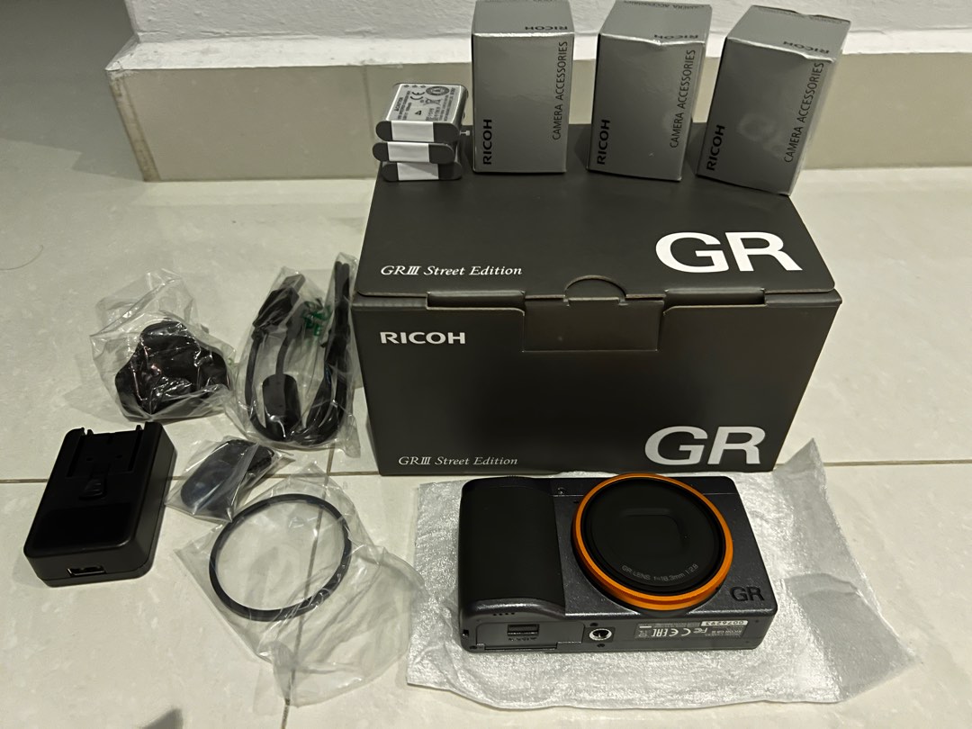 Ricoh GR3 / GR III Street Edition with 3 Extra ORIGINAL Batteries ...