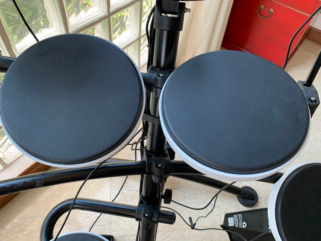 Roland TD 1-K Electronic Drum Kit, Hobbies & Toys, Music & Media, Musical Instruments on Carousell