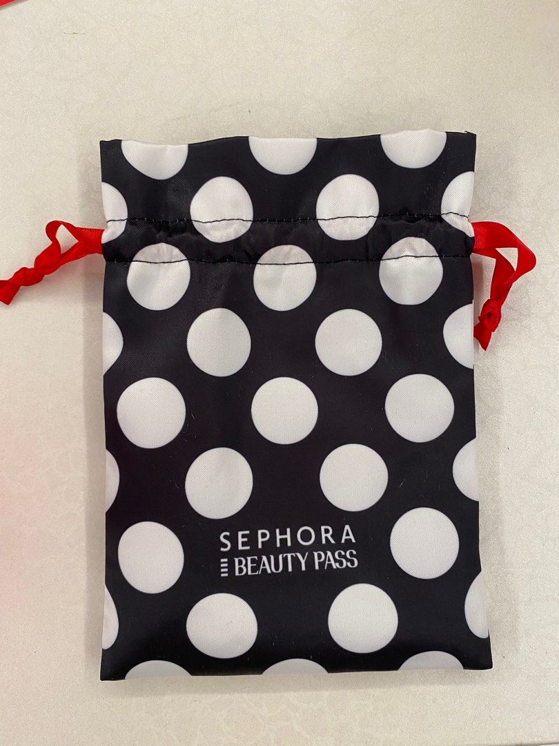 Sephora pouch, Women's Fashion, Bags & Wallets, Purses & Pouches on ...