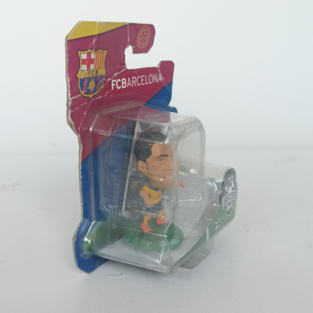 SOCCERSTARZ Barcelona Foot Ball Figure - Suarez, Toys & Collectibles ...