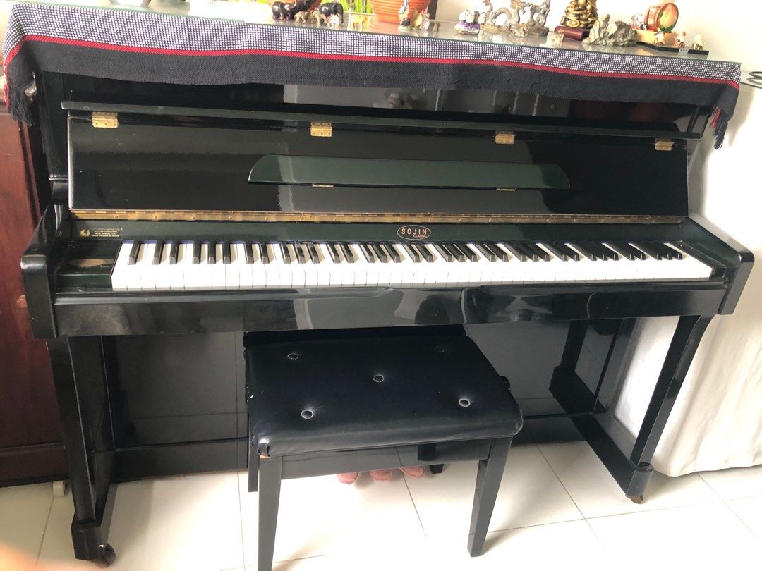 Sojin classic piano, Hobbies & Toys, Music & Media, Musical Instruments ...
