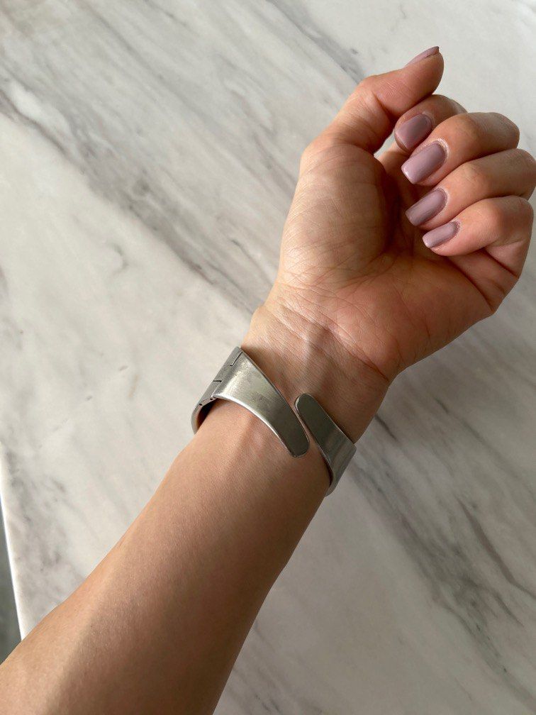 Swatch rare vintage bangle watch - pmk 129, Women's Fashion, Watches ...