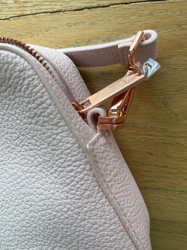 Ted Baker Pastel Pink Crossbody, Women's Fashion, Bags & Wallets, Cross ...