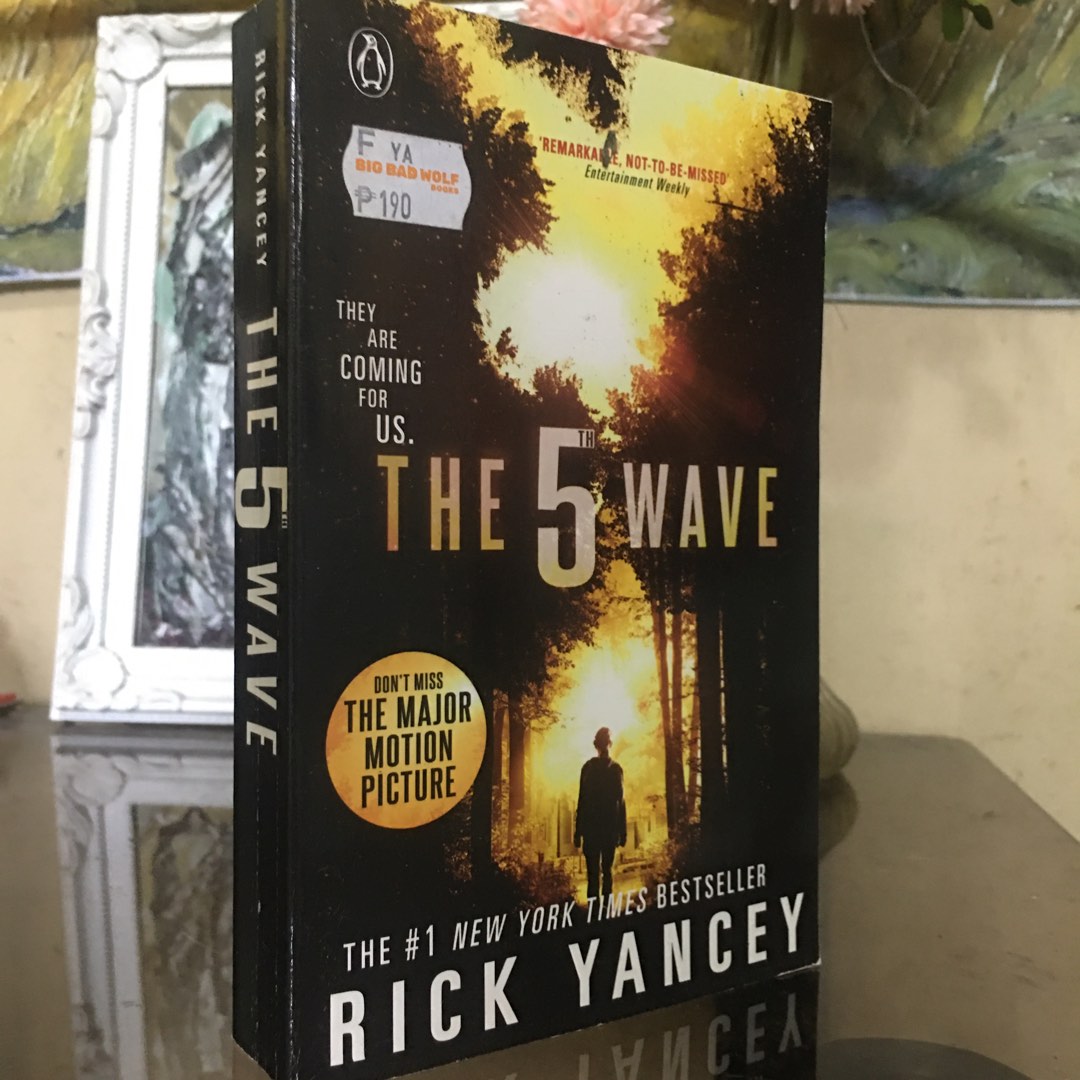 The 5th Wave by Rick Yancey, Hobbies & Toys, Books & Magazines, Fiction ...