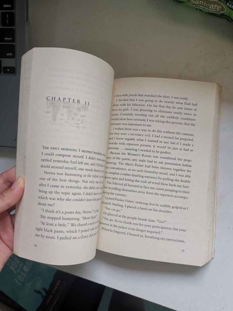 The Heir (Book 4 of The Selection Series) on Carousell