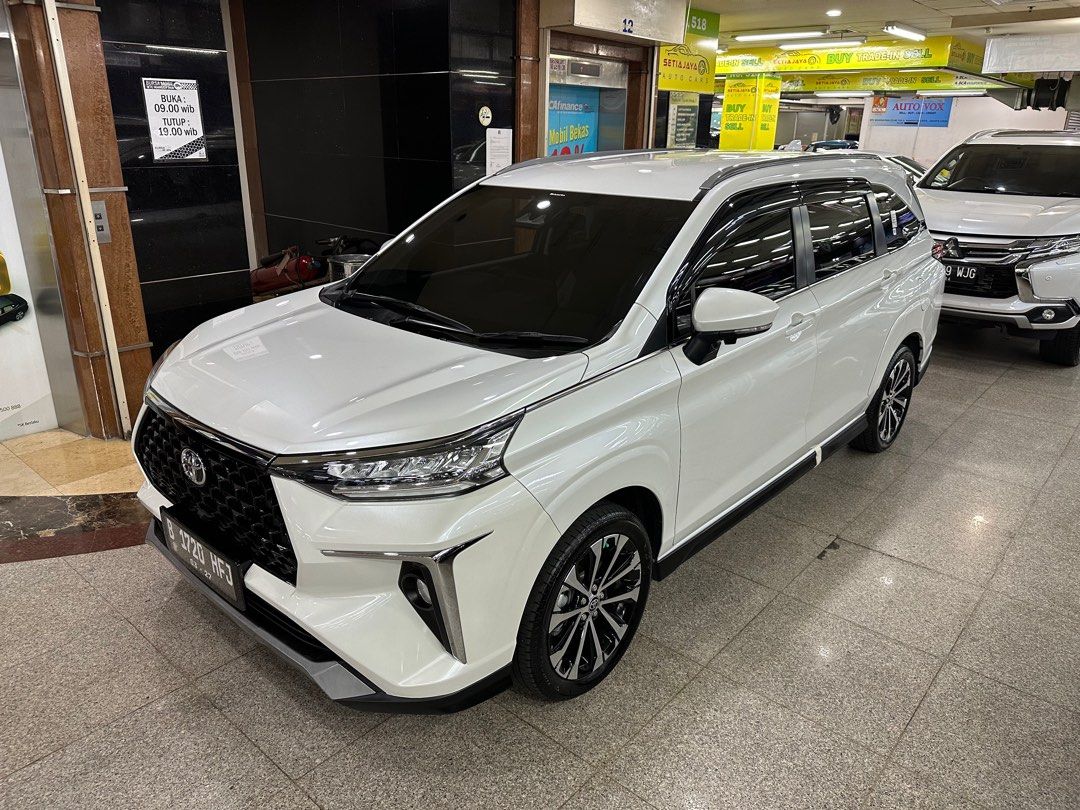 Toyota Avanza Veloz 1.5 Q TSS At 2022 Km 12 Ribu Ricord Bergaransi ...