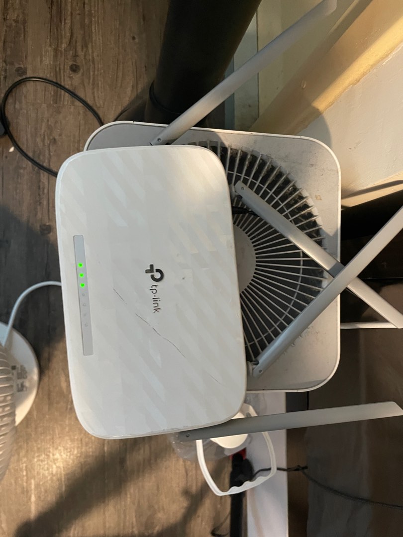 Tp link ac1200 archer c5 Wi-Fi router, 電腦＆科技, 商務用科技產品 - Carousell