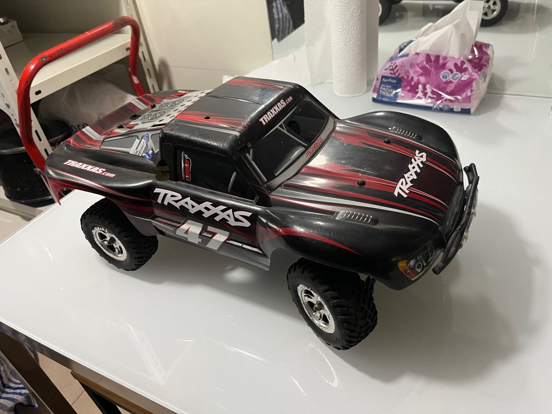 Traxxas Slayer Nitro, Hobbies & Toys, Toys & Games on Carousell