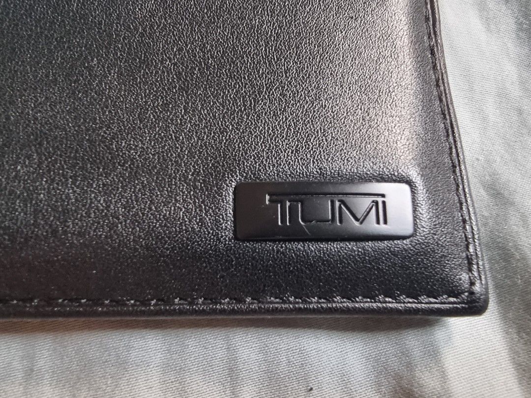 Tumi Card Holder, Luxury, Accessories on Carousell