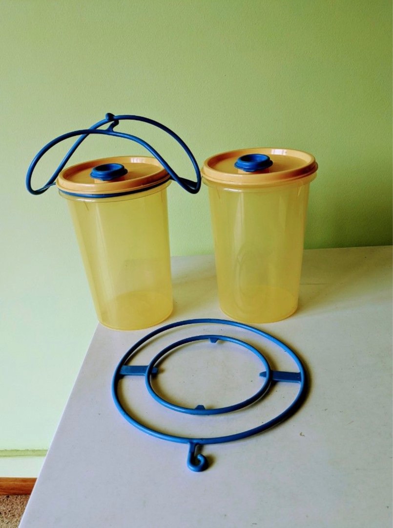 Tupperware Tumbler with blue carrier 1L, Furniture & Home Living ...