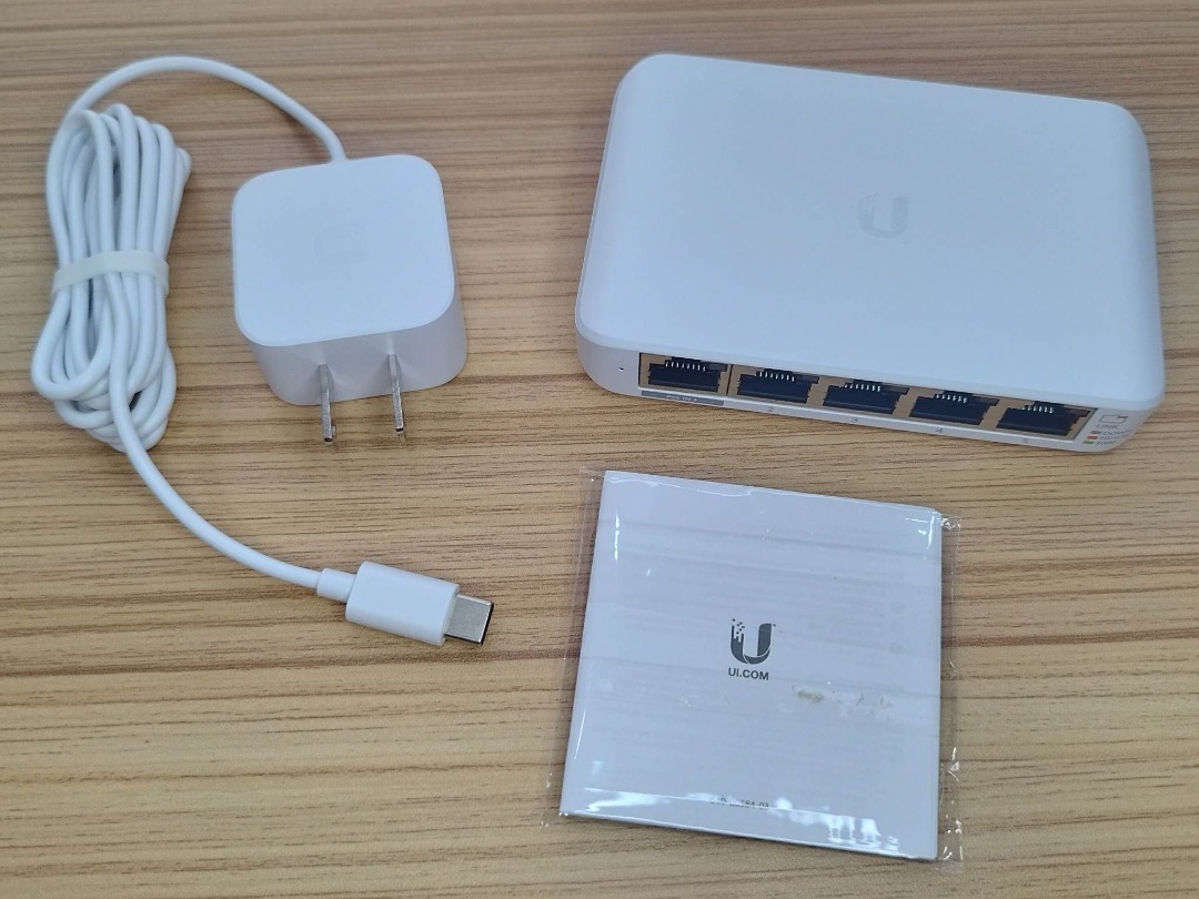 UBIQUITI USW-Flex-Mini Switch Flex Mini on Carousell