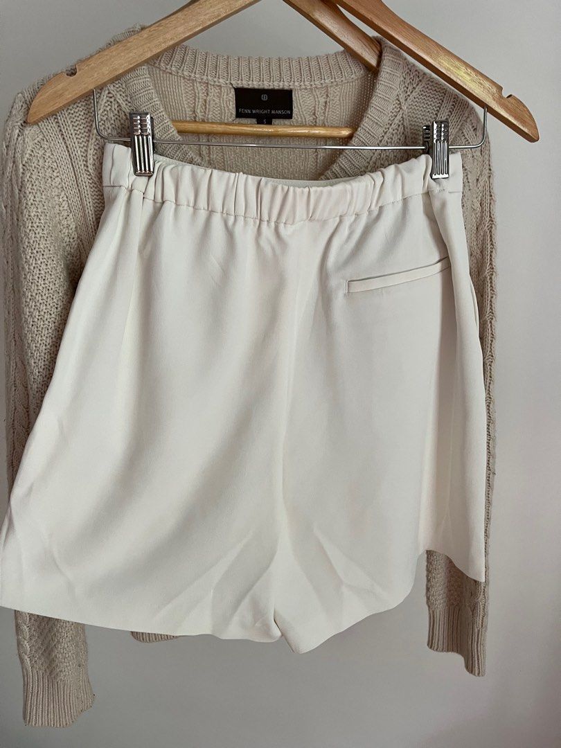 Uniqlo cream white trouser shorts, Women's Fashion, Bottoms, Shorts on ...