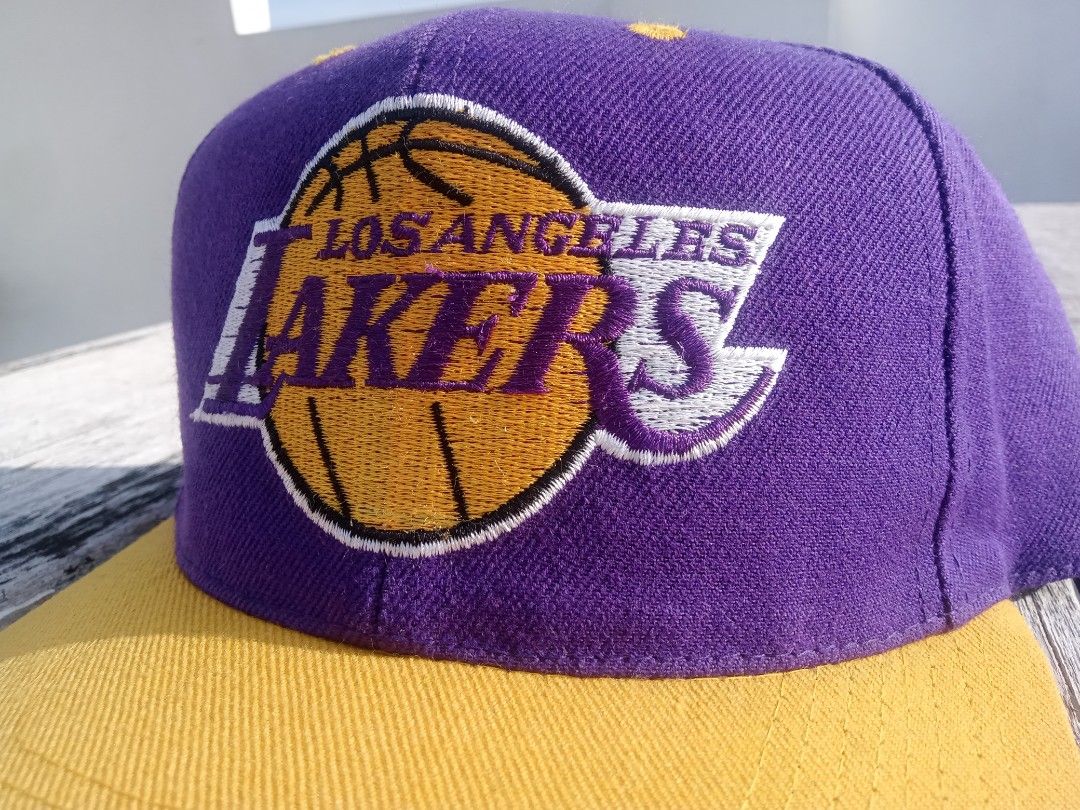 Vintage Lakers Og Logo on Carousell