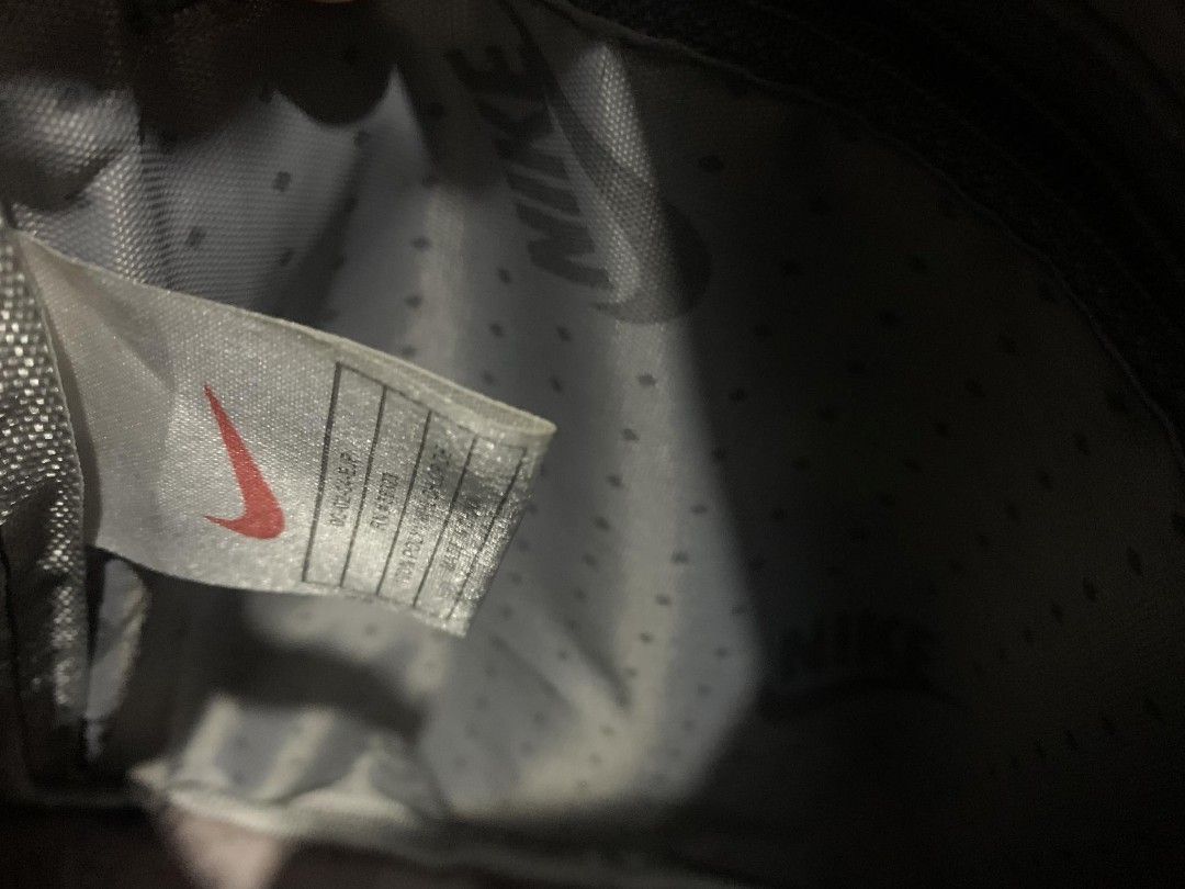 Vintage Nike nylon red tag, Men's Fashion, Bags, Sling Bags on Carousell