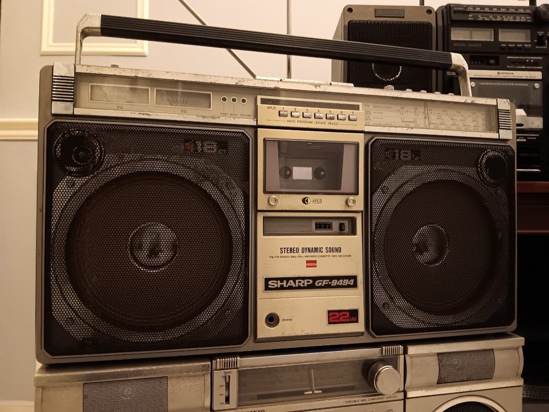 Vintage Radio Mini Compo & boombox lumpsum 7 units, Audio, Other Audio ...