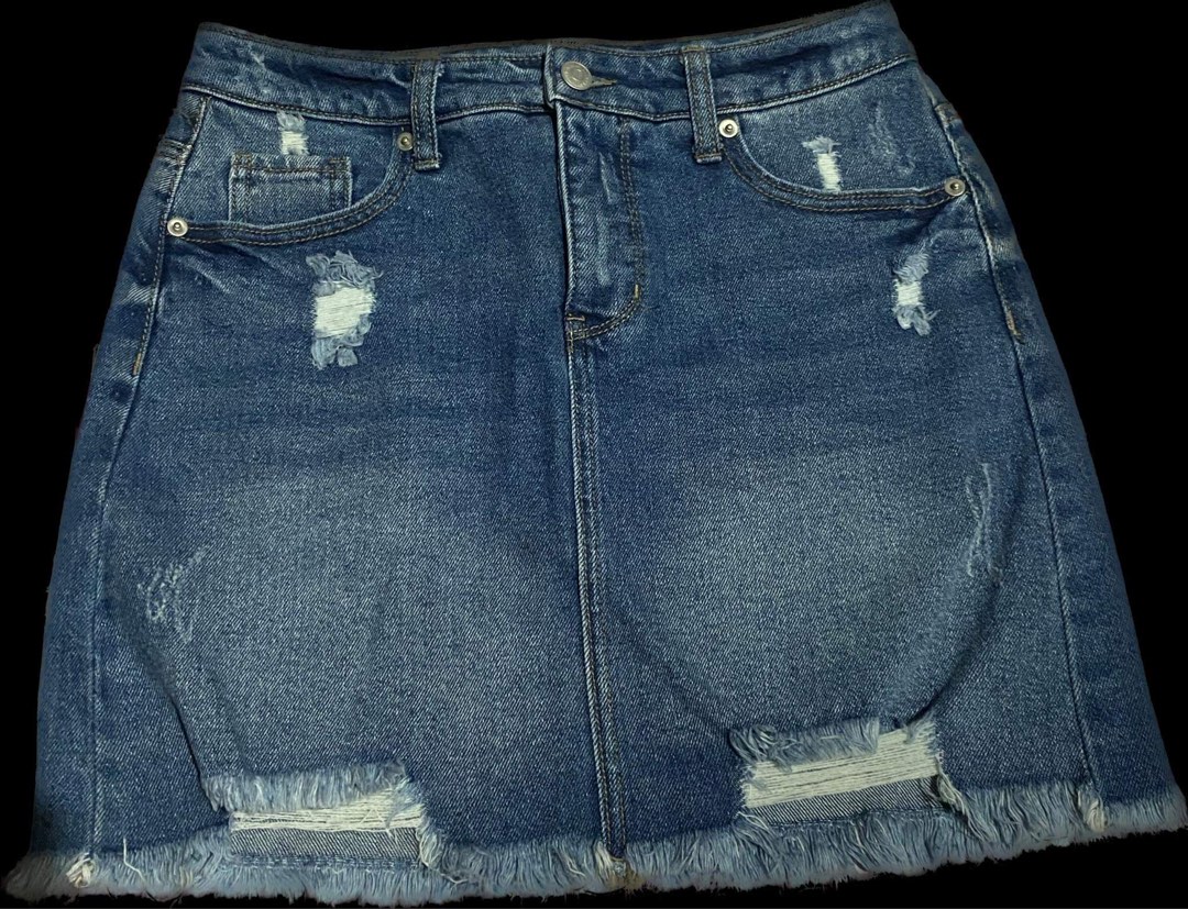 Wild fable denim skirt on Carousell
