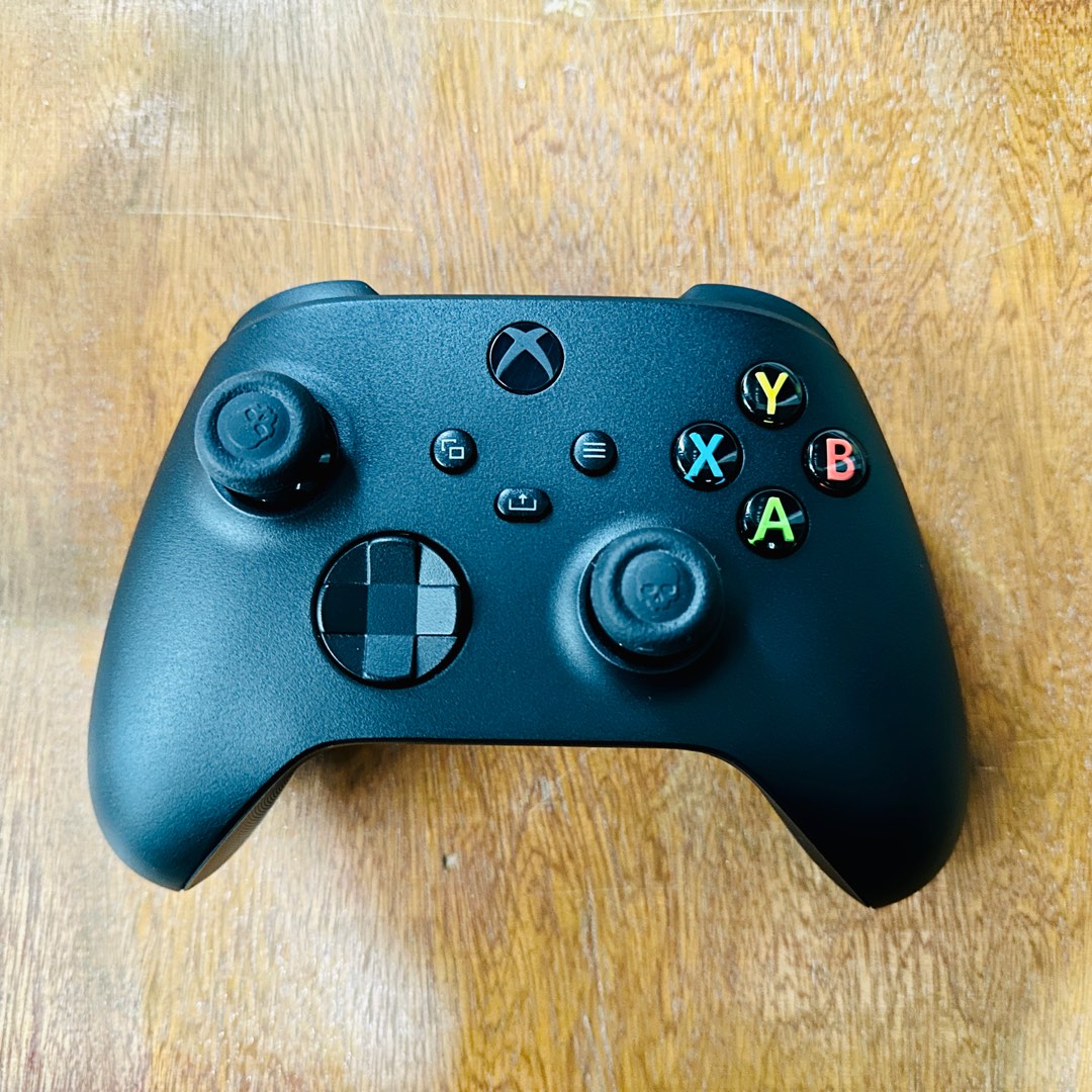 XBOX Series X Wireless Controller (Carbon Black), Video Gaming, Gaming ...