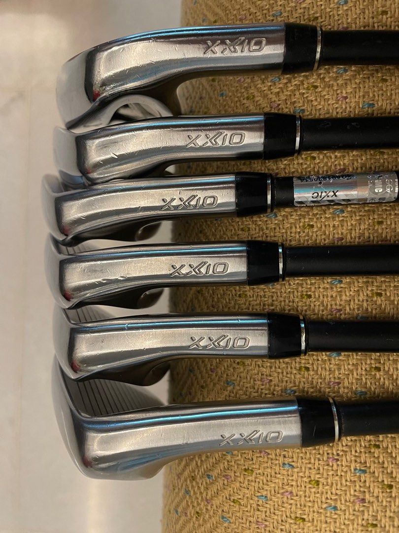 XXIO X Black Forged Irons (5-P) R Graphite Shaft, Sports Equipment ...
