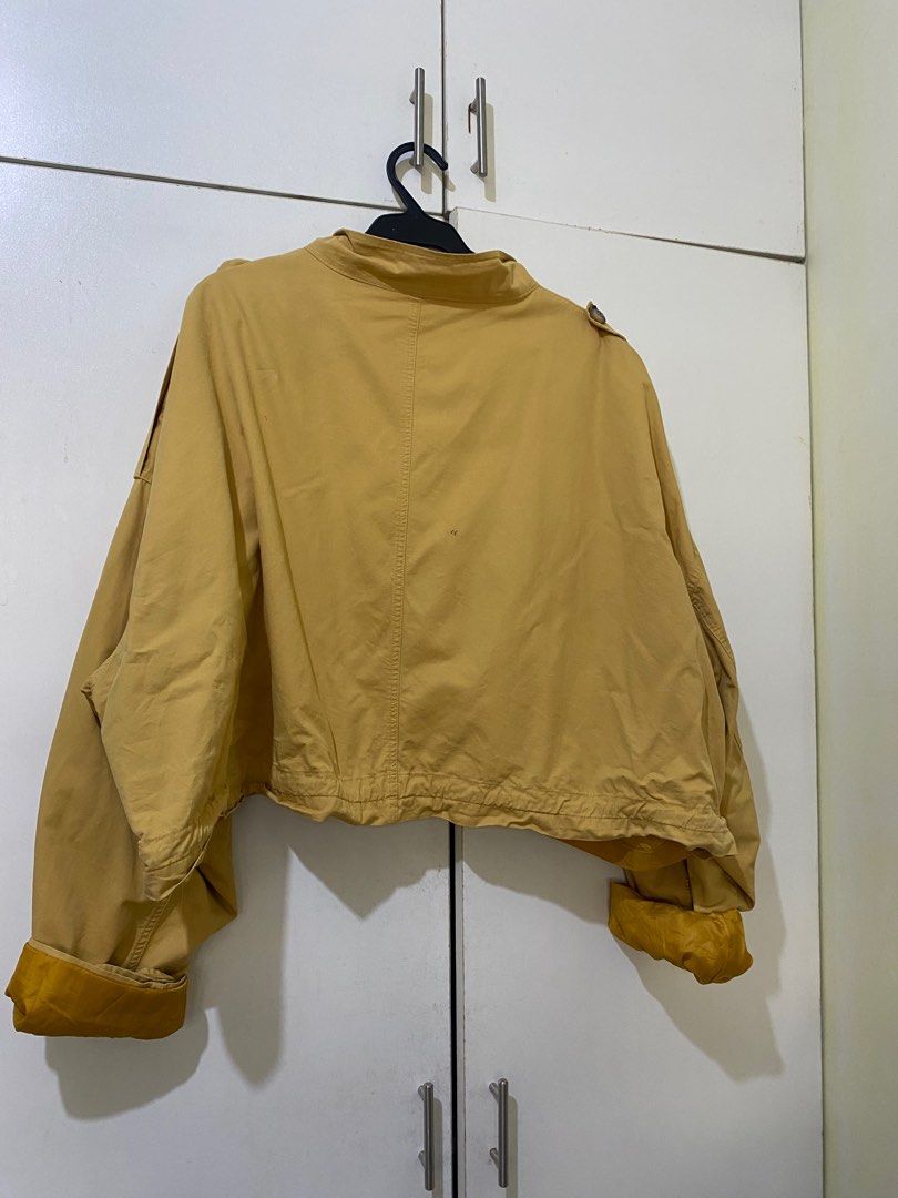 Yellow Cropped Jacket (Baguio Finds) on Carousell