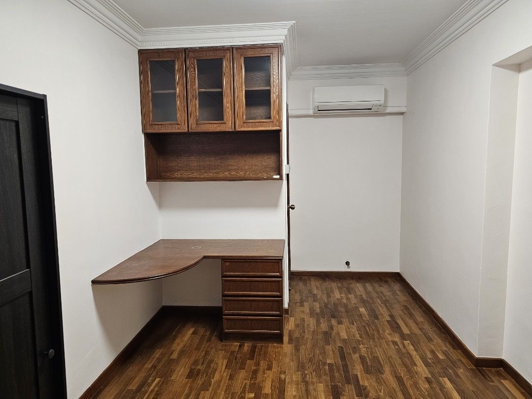 145 Rivervale Drive - common room, Property, Rentals, Room Rentals on ...
