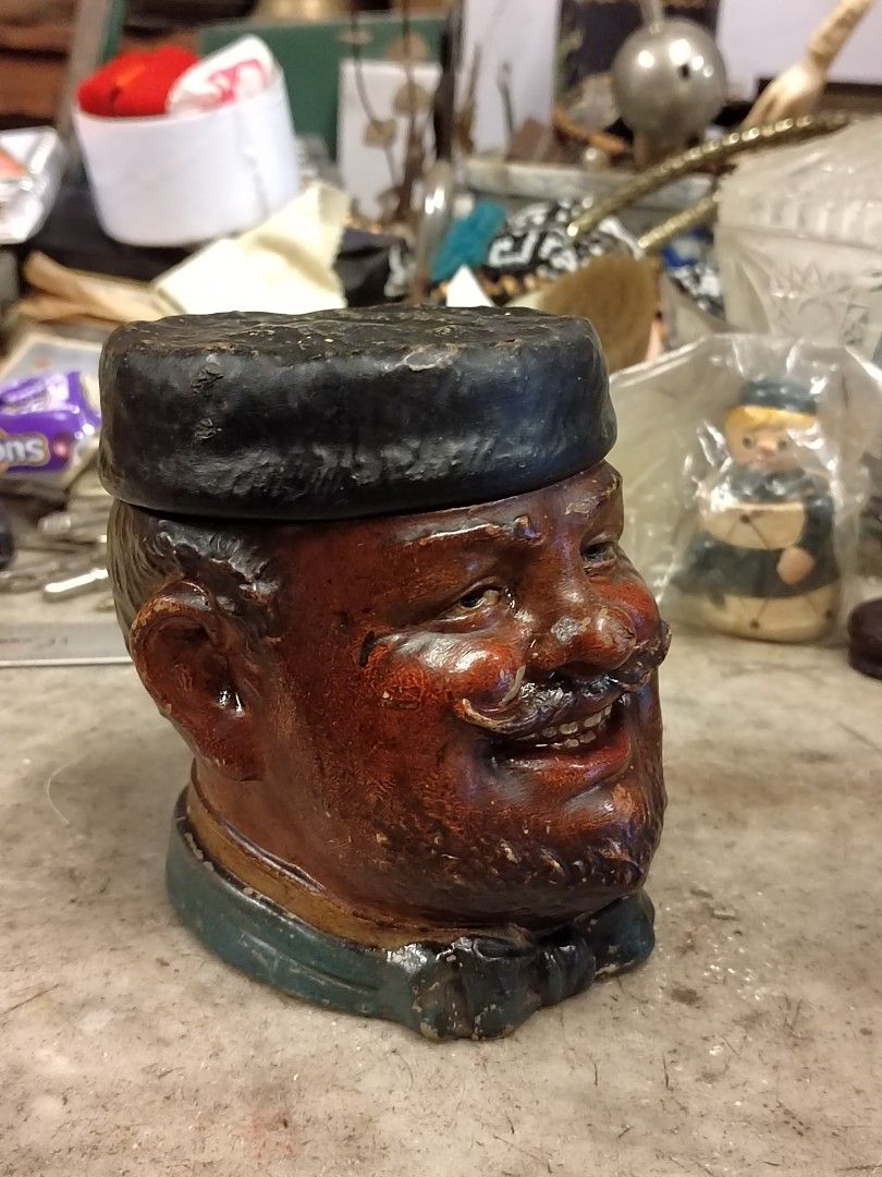 1920s Majolica humidor, Hobbies & Toys, Collectibles & Memorabilia ...