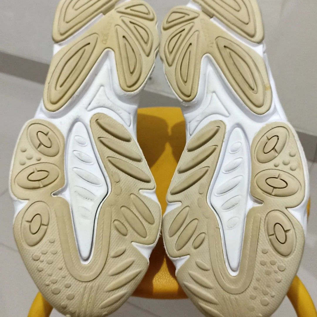 Adidas Oswego ORIGINAL, Fesyen Pria, Sepatu , Sneakers di Carousell