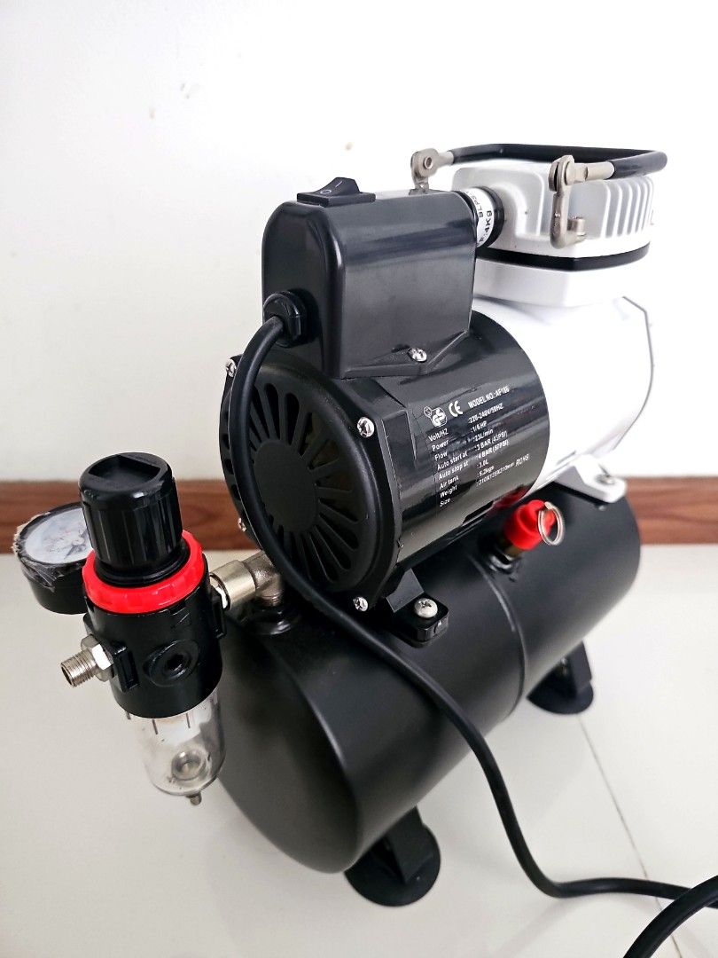 Airbrush compressor, Hobbies & Toys, Stationery & Craft, Craft Supplies ...